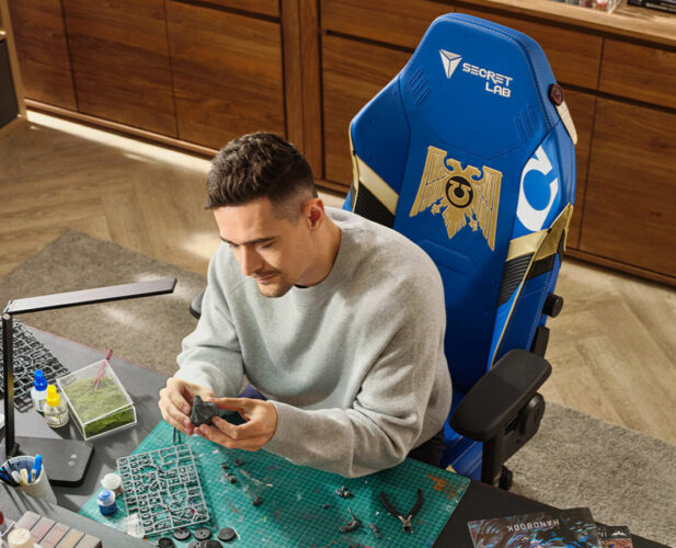 Secretlab TITAN Evo Warhammer 40,000 Ultramarines Edition Is Made For ...