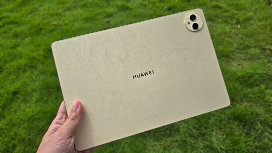 Huawei Watch Ultimate Aces With Golf Features; Watch GT 5 Series & Anti ...