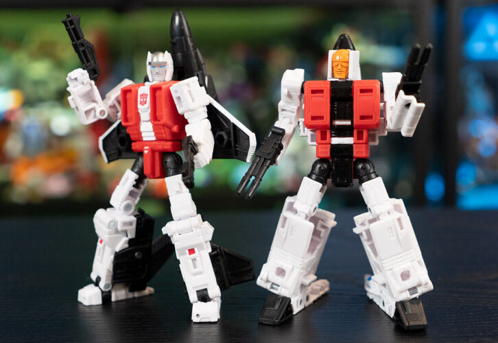Hasbro's Transformers Studio Series Constructicon Combiners: Start Your ...