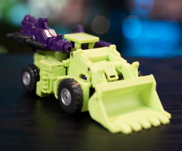 Hasbro's Transformers Studio Series Constructicon Combiners: Start Your ...